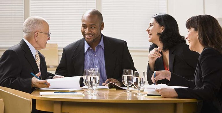 8 Key Conversations to Have with Your Employees | GoSmallBiz.com